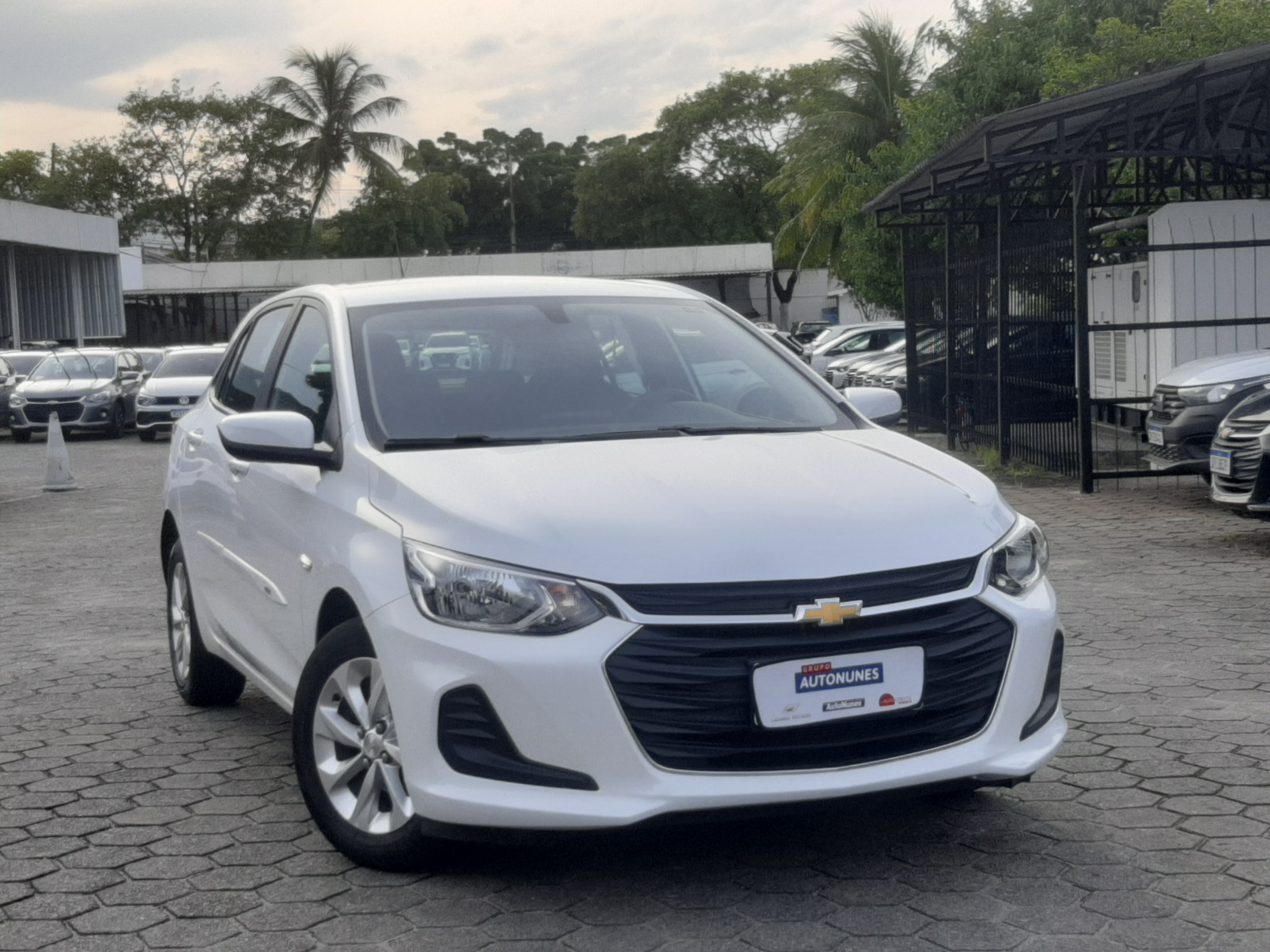 Grupo Auto Nunes :: ONIX 1.0 FLEX LT MANUAL